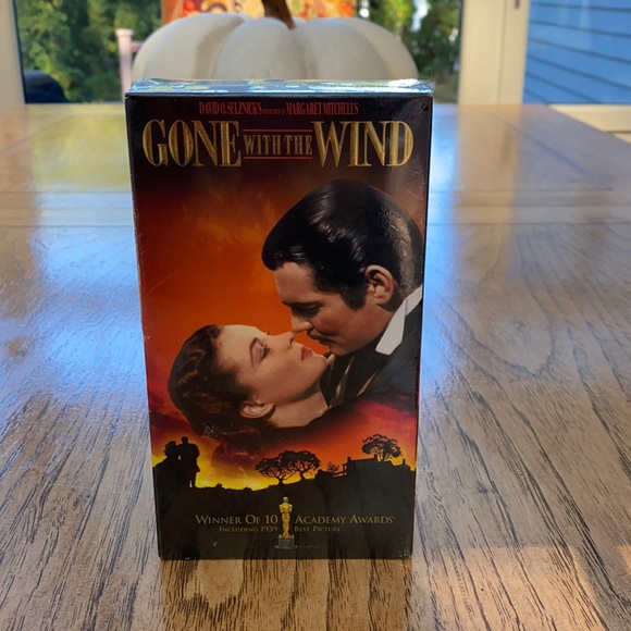 Media | Gone With The Wind Vhs Set | Poshmark